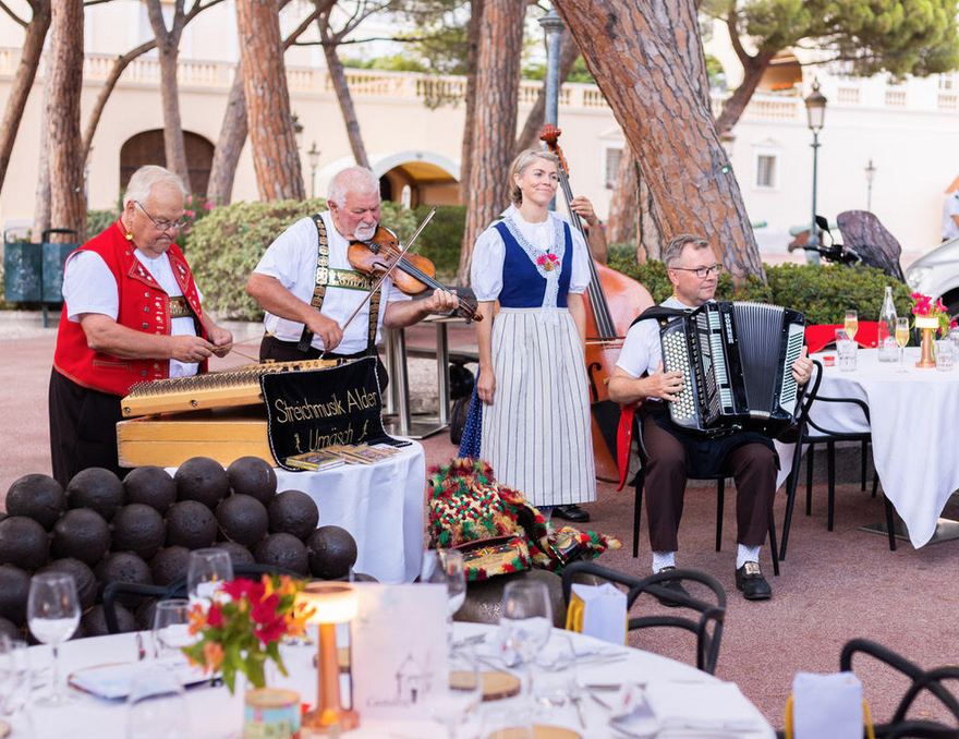 Club Suisse de Monaco's impressive musical event evokes Swiss landscape ...