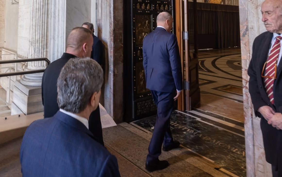 HSH Prince Albert II joins Monegasque pilgrims for historic Holy Door crossing in Rome - NEWS.MC ...